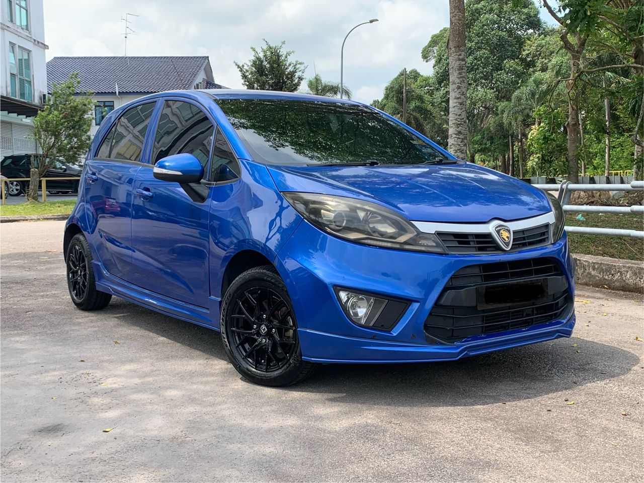 Proton Iriz 2024 Specs & Feature in Malaysia