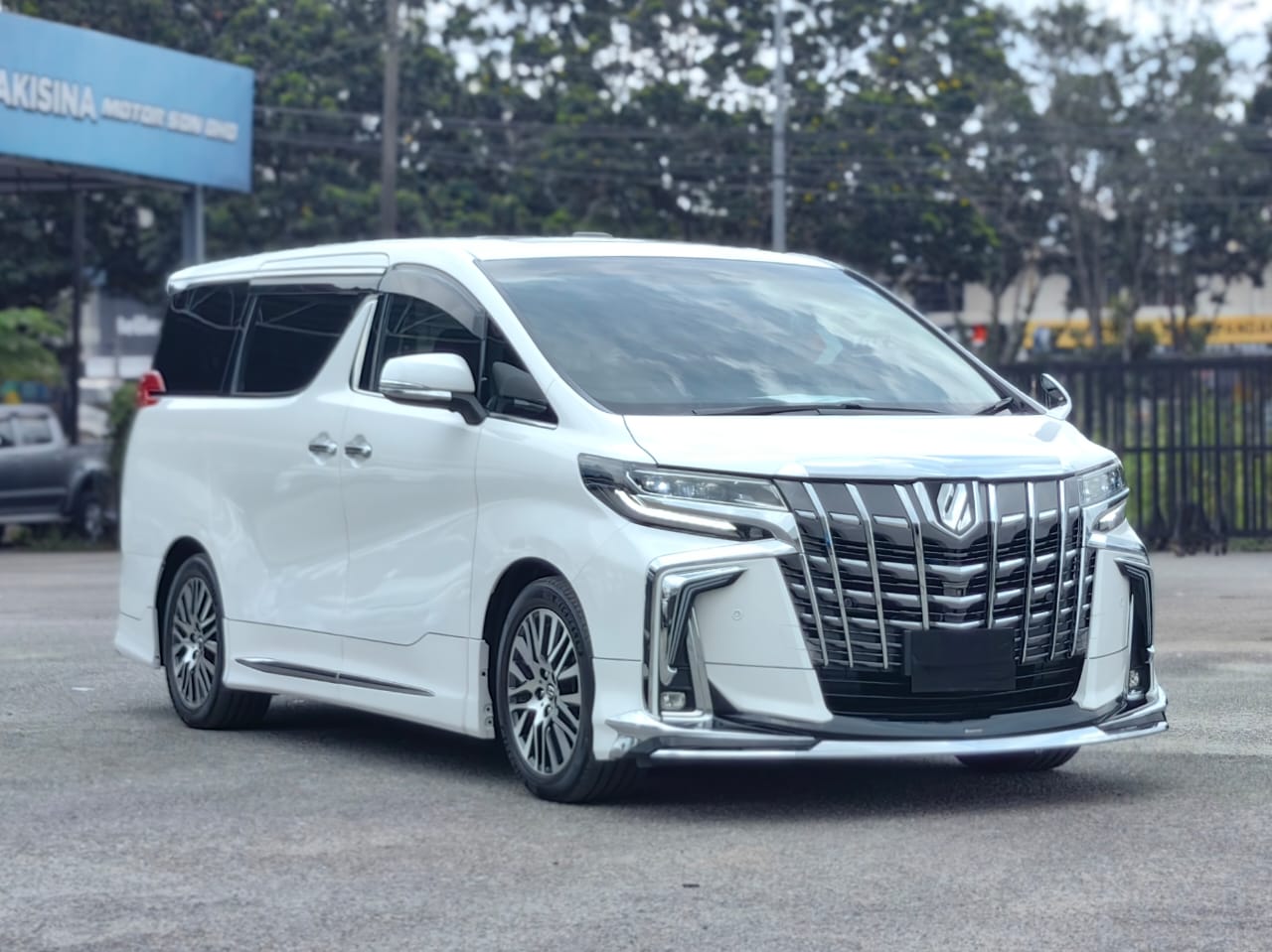 Toyota Alphard 2025 Specs & Feature in Malaysia